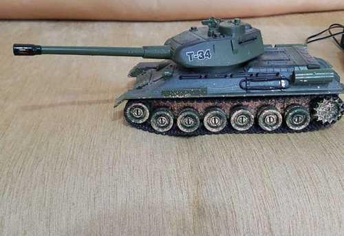 Радиоуправляемая модель танка Т-34-85