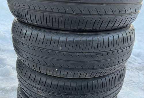 Yokohama BlueEarth RV02 185/60 R14 82T