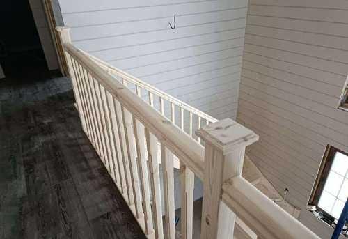 Деревянная лестница в загородный дом на 2этаж