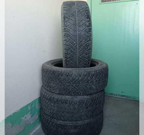 Bfgoodrich G-Force Stud 205/55 R16 94Q