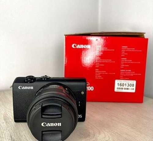 Canon EOS m200