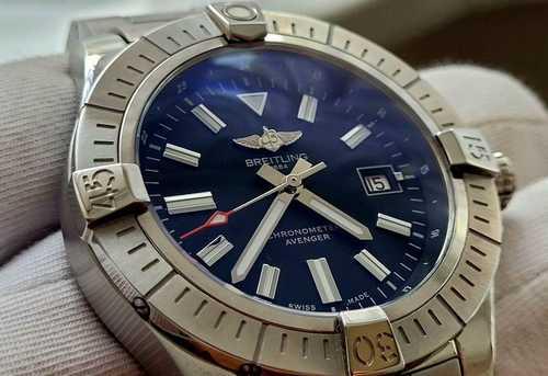 Часы Breitling Avenger