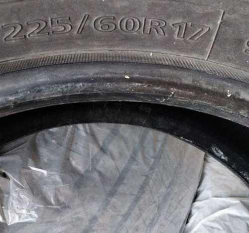 Delinte DV2 225/60 R17