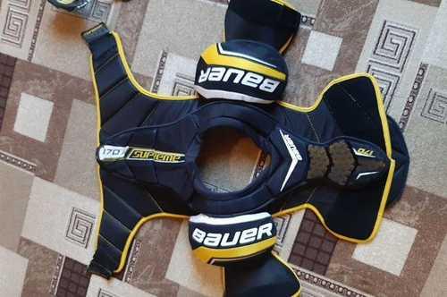Нагрудник хоккейный bauer