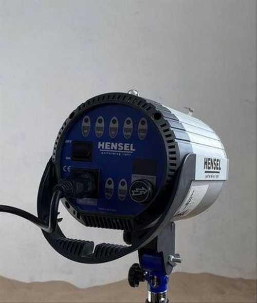 Импульсный свет Hensel под ремонт