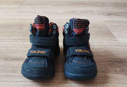 Демисезонные ботинки Viking 20
