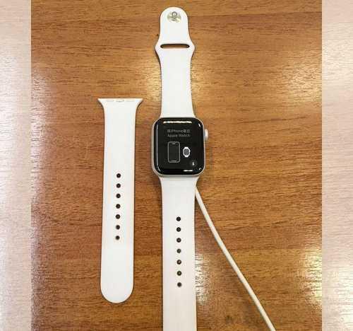 Часы apple watch 6 40 mm