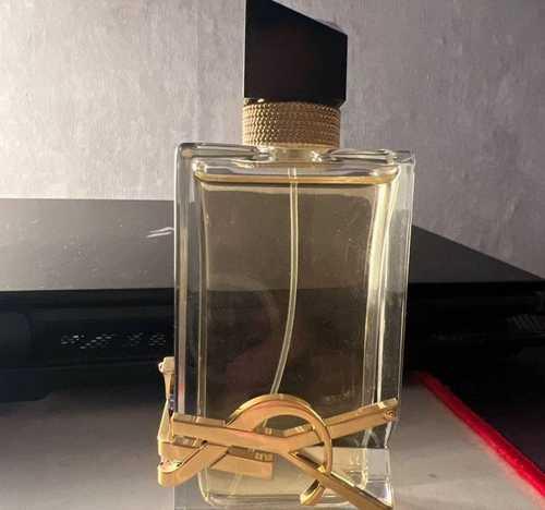 Libre Yves Saint Laurent