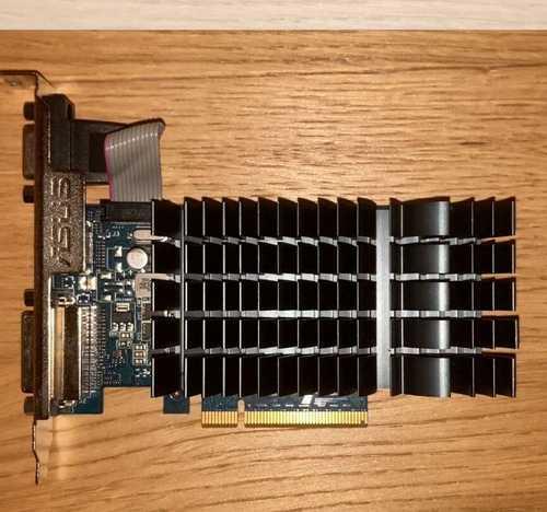 Asus GT 710