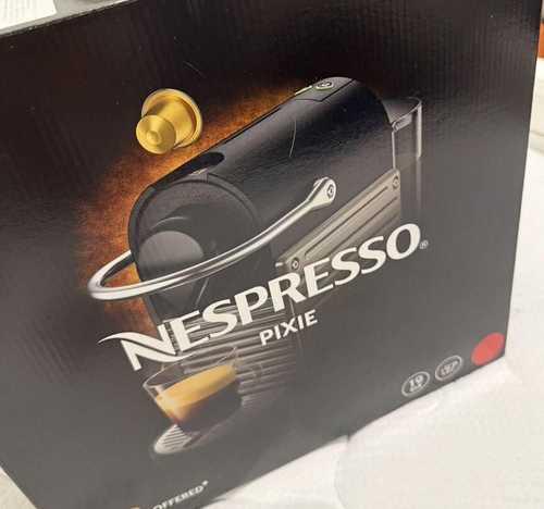 Кофемашина nespresso pixie red