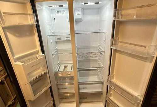 Холодильник двухдверный Side by Side (как новый)