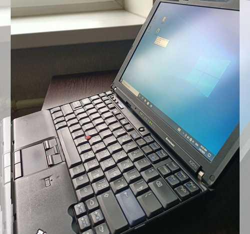 Ноутбук Lenovo ThinkPad x201i - i3-390m/4GB/SSD120