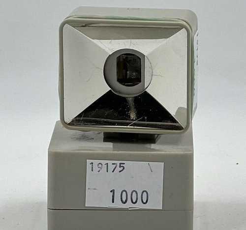 Винтажная вспышка adox