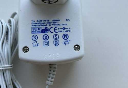 Блок питания 230V-50Hz.5V-900mA. 4.5VA zepter