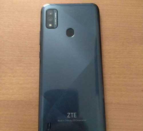 Мобильный телефон бу ZTE A51