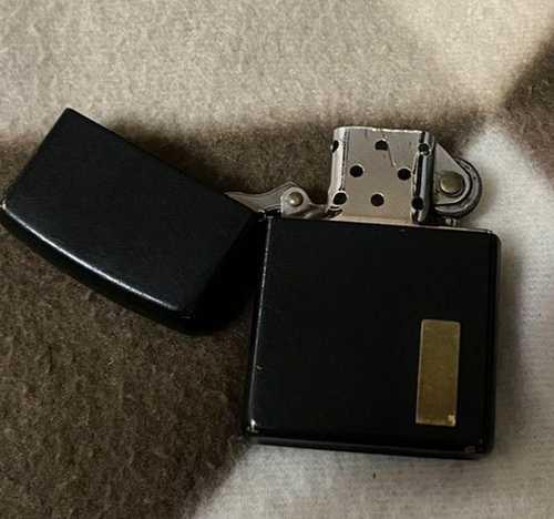 Зажигалка бензиновая zippo