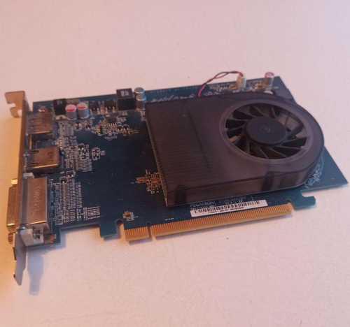 Видеокарта Radeon HD 7570 2gb