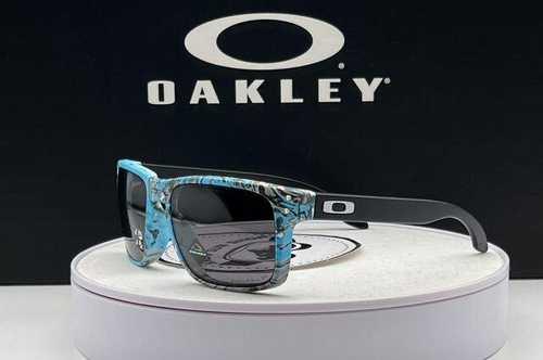 Солнцезащитные очки Oakley Holbrook Sanctuary