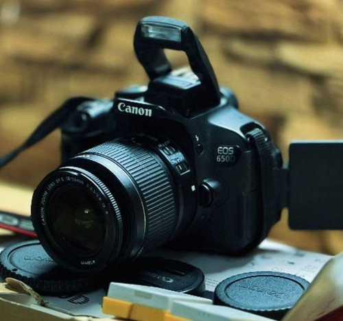 Фотоаппарат canon 650d с объективом