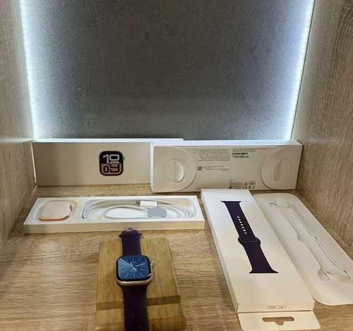 Apple Watch 10 42mm Rose Gold. 1 неделя часам