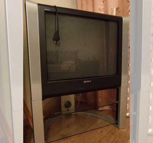 Телевизор sony trinitron KV-29XL70K с тумбой б/у