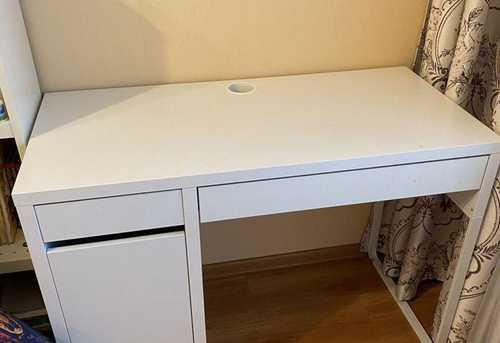 Письменный стол IKEA микке 105*50 см