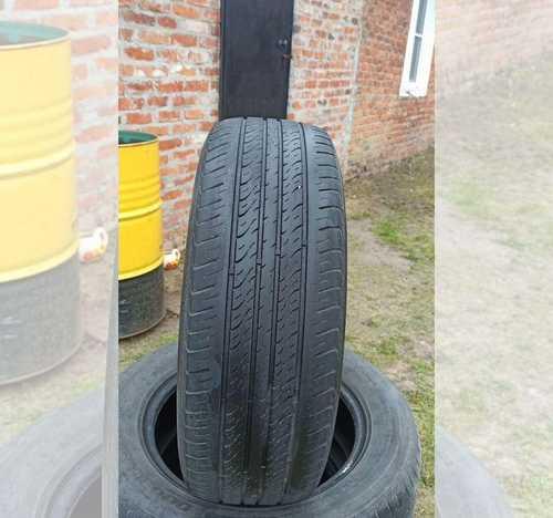 DoubleStar Maximum DH02 215/60 R16 95V