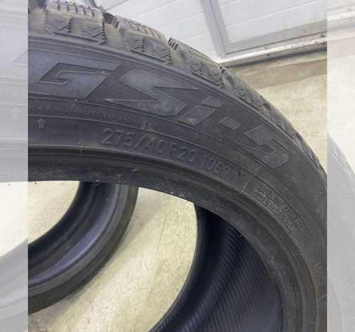 Toyo Observe GSi-5 275/40 R20