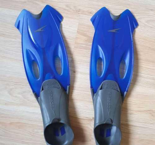 Ласты для плавания 39-40 р Speedo