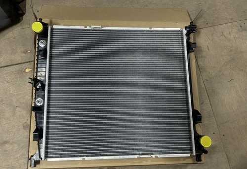 Радиатор охлаждения Mercedes w166 ML GL 6.3
