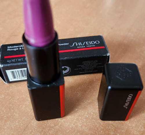 Shiseido помада 520