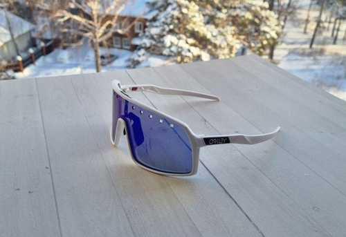 Спортивные очки oakley sutro