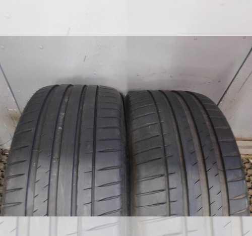 Michelin Pilot Sport 4 245/40 R19 98Y