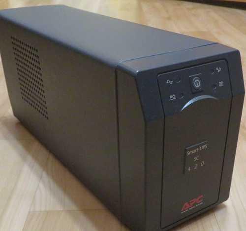 Продам ибп APC SC420