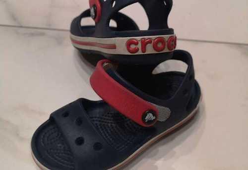 Сандалии crocs c9