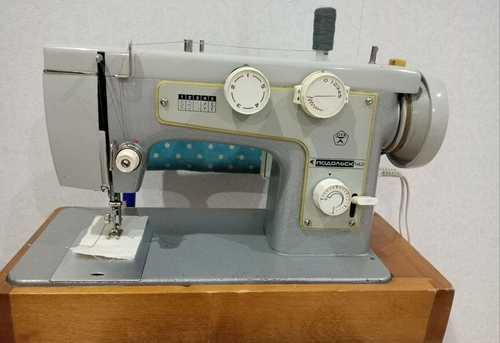 Швейная машинка Подольск 142