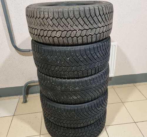 Gislaved Frost 235/45 R18 98T