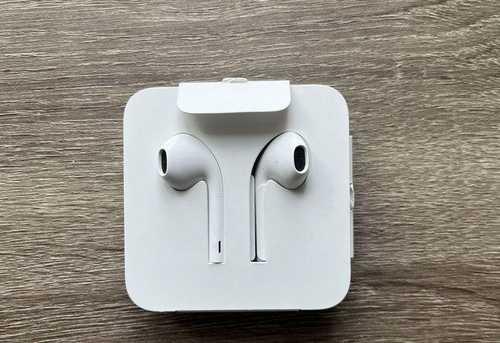 Наушники apple earpods lightning с переходником