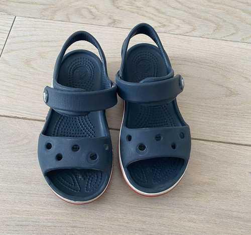 Сандалии crocs c9