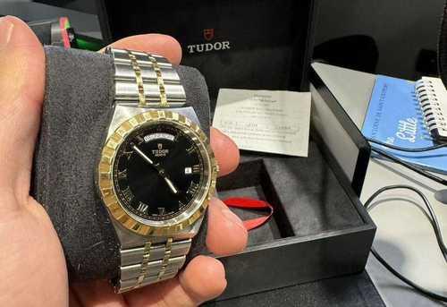 Tudor Royal 41mm Black Roman Numerals Yellow Gold