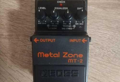 Гитарная педаль перегруза Boss Metal Zone