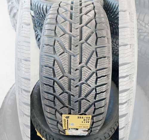 Kormoran SUV Snow 255/55 R19 111V