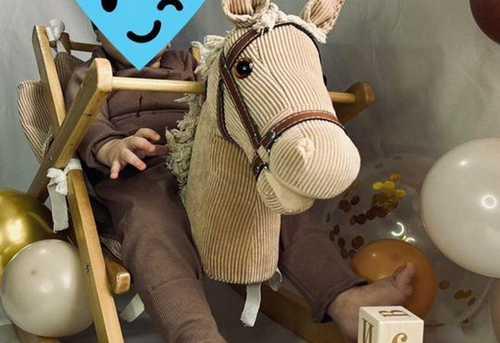 Детская лошадка качалка деревянная