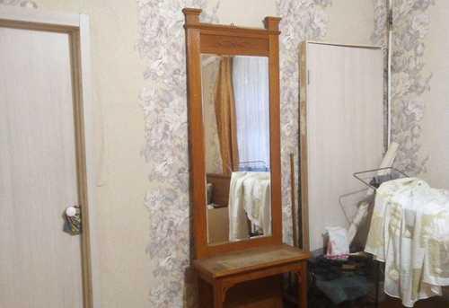 Трюмо старинное с зеркалом и консольные столиком