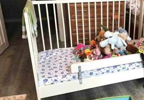 Детская кровать IKEA с матрасом Икея