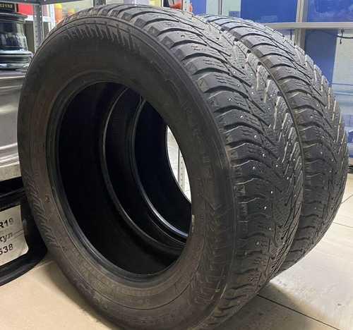 Nokian Tyres Hakkapeliitta 8 SUV 235/65 R17 108T