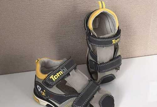 Туфли (сандалии)для мальчика Tombi 22 размер