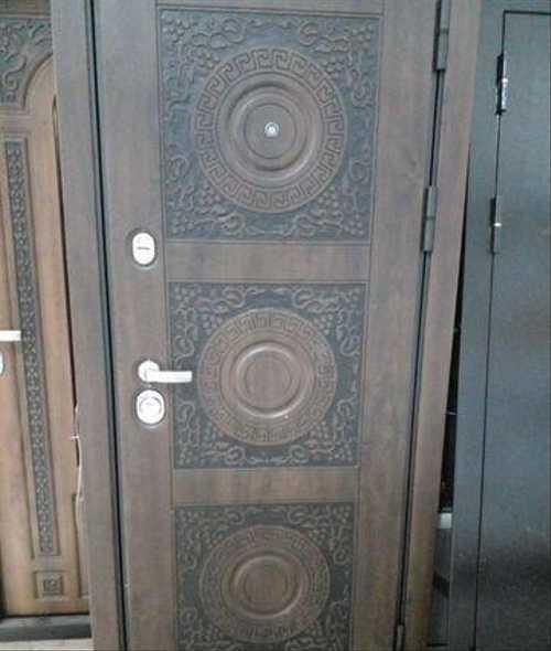 Дверь входная Белуга в наличии