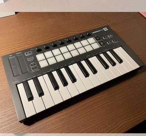 Novation launchkey mini mk3