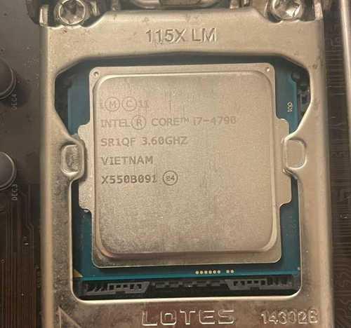 Процессор Intel Core i7 4790